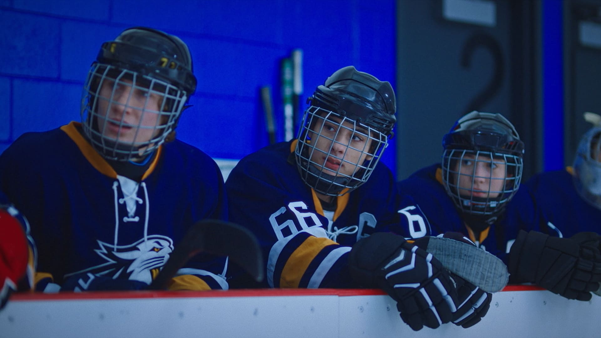 First Line (Premier trio) - Avanti Groupe